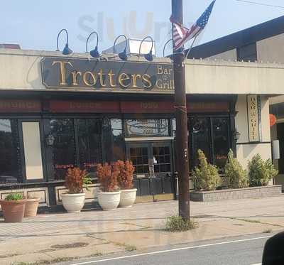 Trotters Bar & Grill, United States